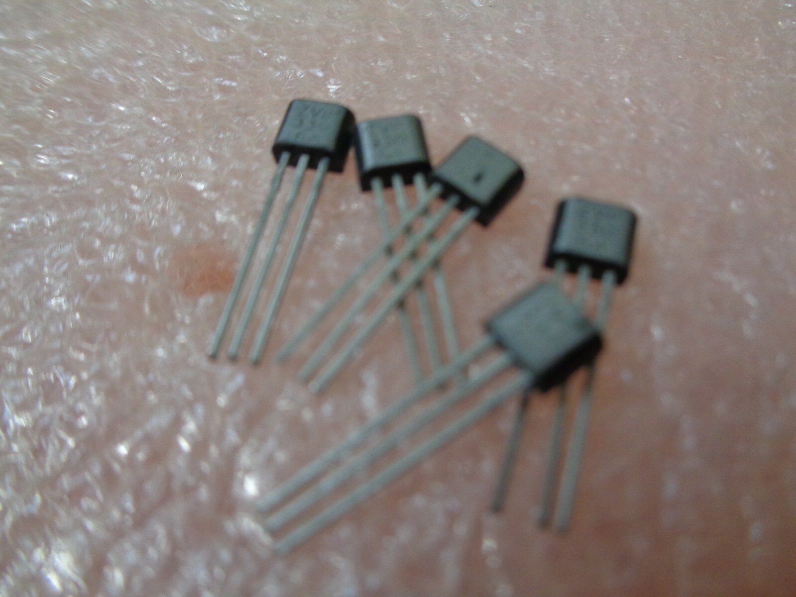 ZETEX ZVP3306A P-CHANNEL LOW POWER MOSFET UK STOCK x6pcs | eBay UK