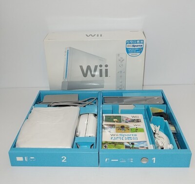 Nintendo Wii Console Complete in Box W/Wii Sports - GameCube Ports ...