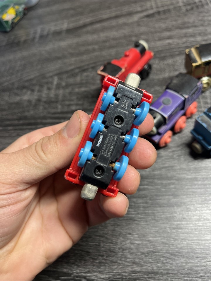 Lot 5 Thomas & Friends Wooden Railway 60 Year Limited Edition Thomas James | eBay