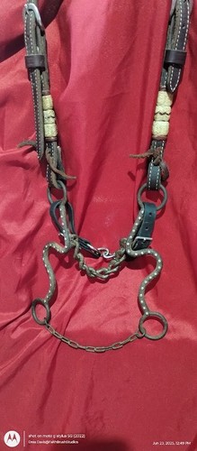 One-ear leather headstall w/braided rawhide detail & Cowboy rig chain ...