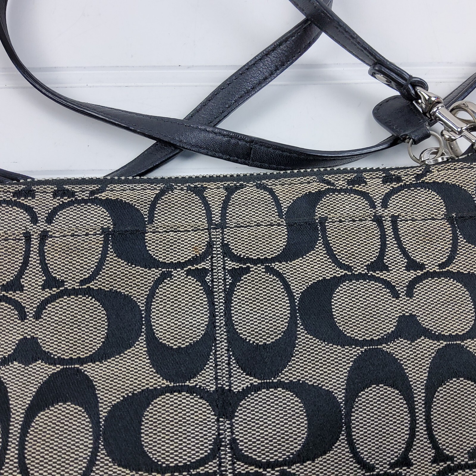 Coach Signature Double Zipper Crossbody Shoulder Hand… - Gem