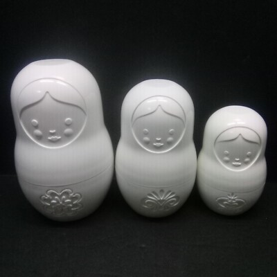 FRED White Plastic Measuring Cups Russian Matryoshka Style Stacking ...