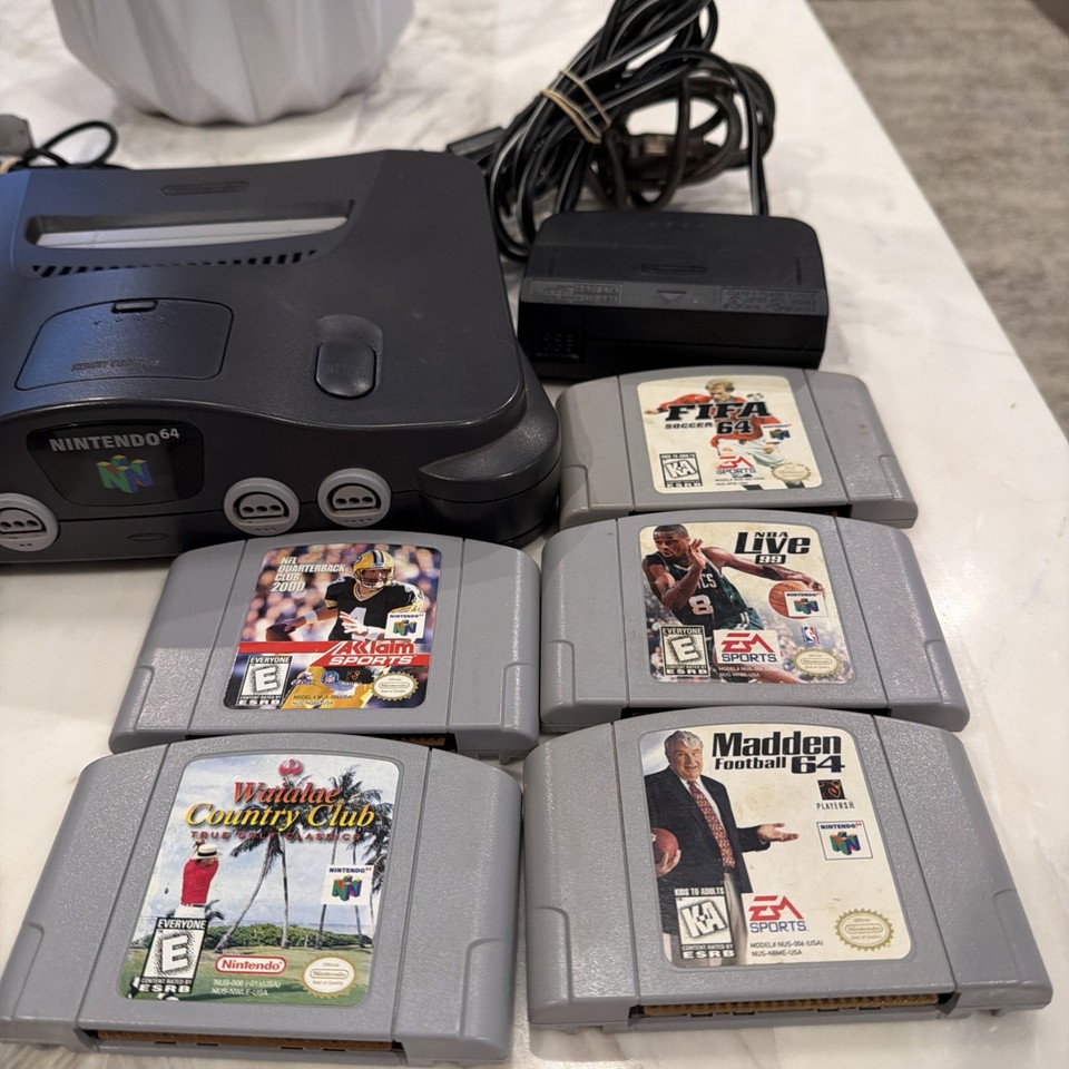 Nintendo 64 N64 Console Bundle w/ 2 OEM Controllers & 6 Games Tested ...