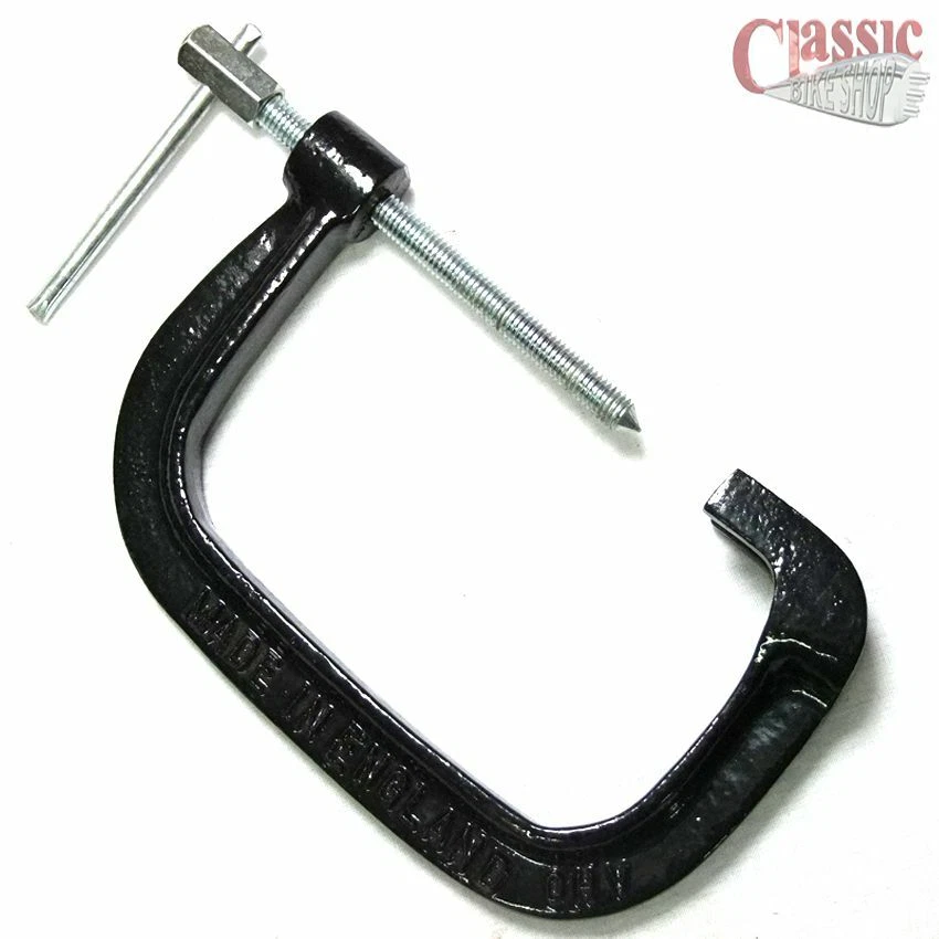 Air Hacksaw With Clamp