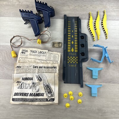 1977 Aurora AFX Ultra 5 Victory Controllers, Bumpers, Cones Track Stone ...