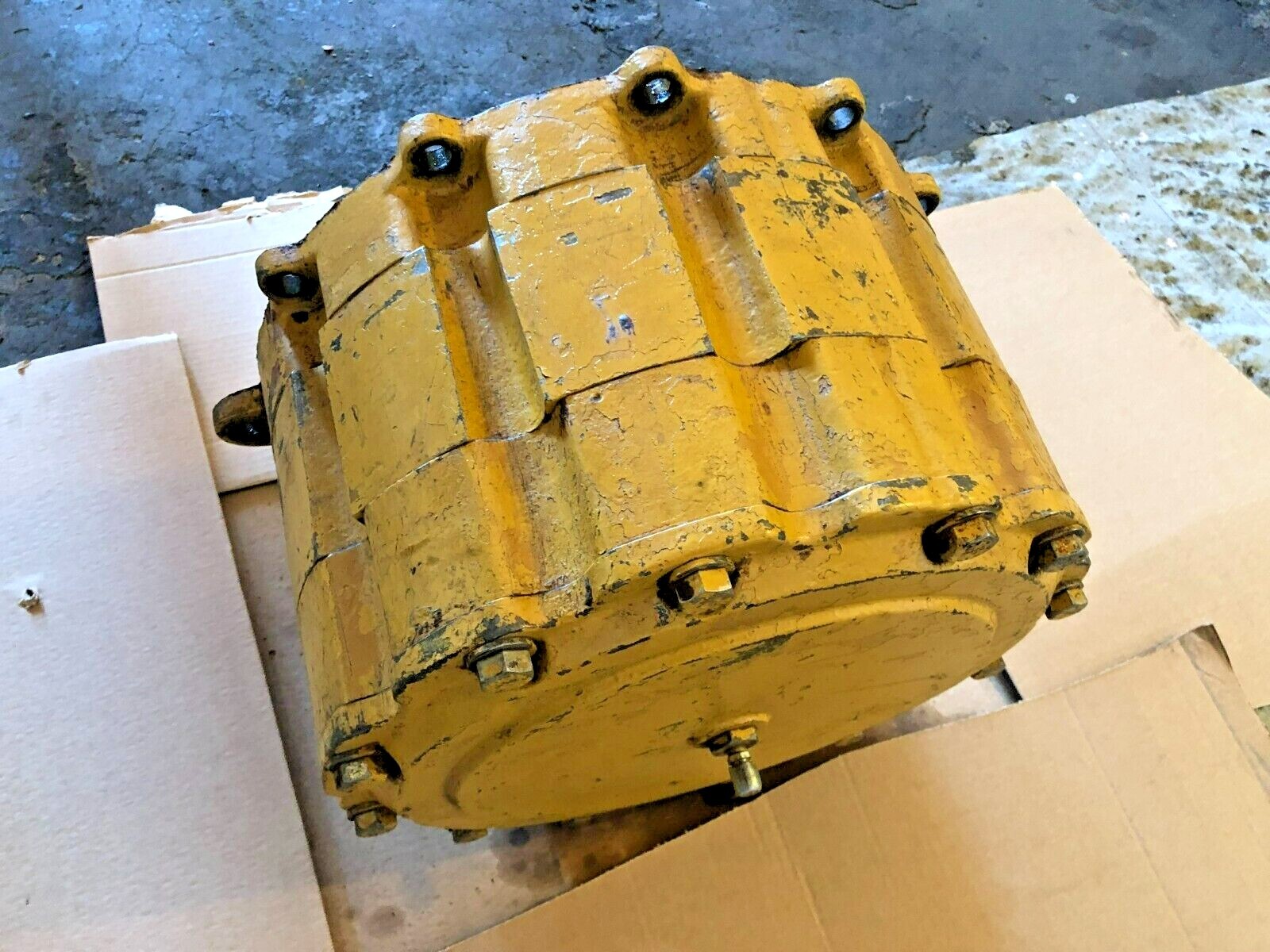 Caterpillar 3406B CAT Diesel Engine Transfer Gear Case Brake Hub ...