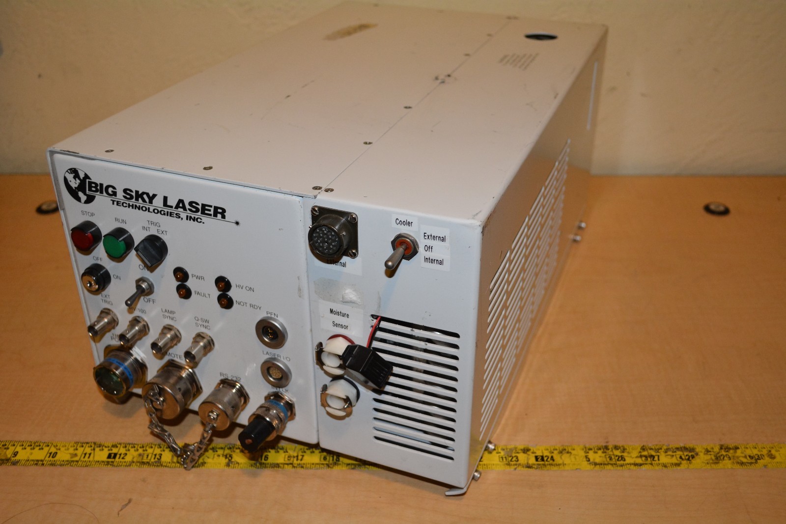 Big Sky Laser Technologies Power Supply 8800-A 5558 0000 Class IV Laser ...