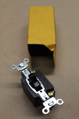 NOS Hubbell 9601 Flush Toggle Switch Momentary Contact Normally Closed ...