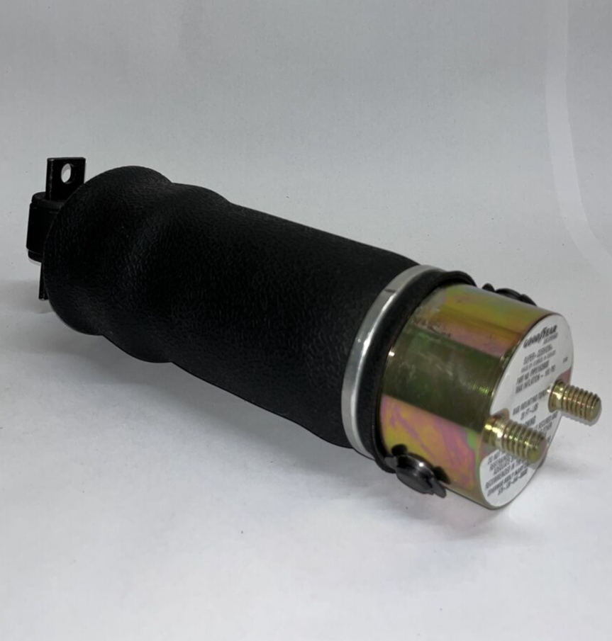 Capacity 905450 Yard Goat Cab Air Bag & Shock Assembly, 905450 Right ...