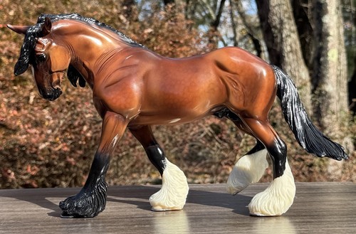 Breyer Traditional Horse 2010 Four Seasons Treasure Hunt Fall GLOSSY ...