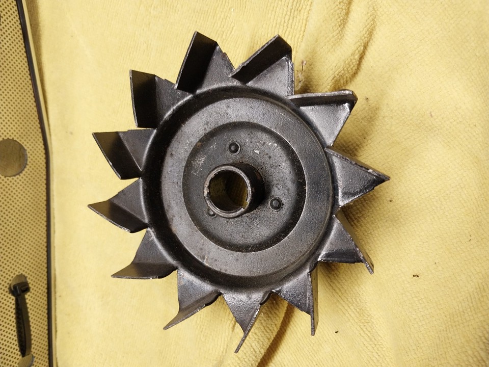 Vintage GM Delco Remy Generator Pulley Chevrolet Buick Pontiac Cadillac ...