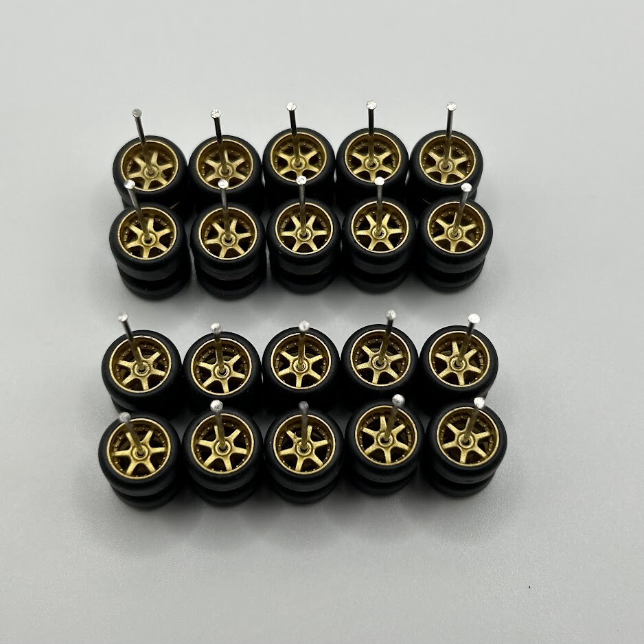 10 RANDOM Real Riders Wheels Rims Tires Set Lot for 1/64 Scale for Hot ...
