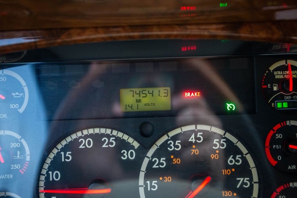 2015 Freightliner M2 Sport Chassis | eBay