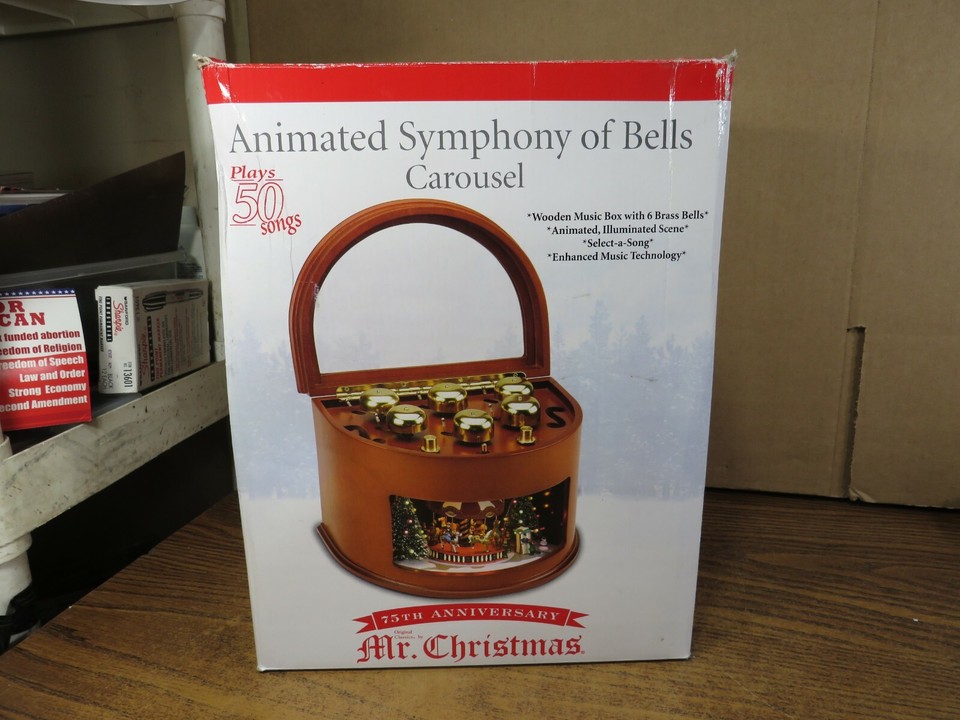 MR CHRISTMAS Animated Symphony Of Bells Train 50 Songs 75th Anniversary ...