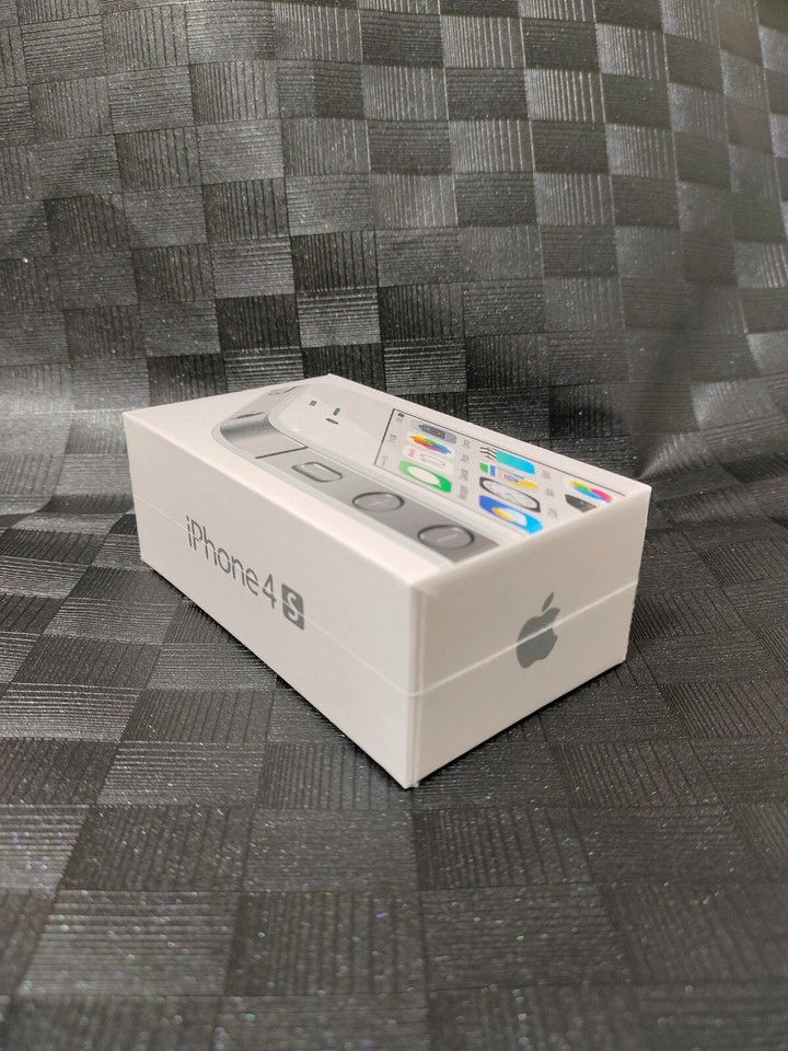 99%N ew Apple iPhone 4s 32GB Black/White Fully UNlocked(Any carrier ...