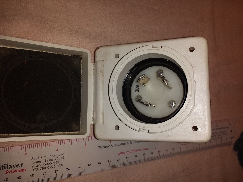 ELECTRIC 30 AMP/ 125V MALE CABLE INLET MARINCO MFG. | eBay