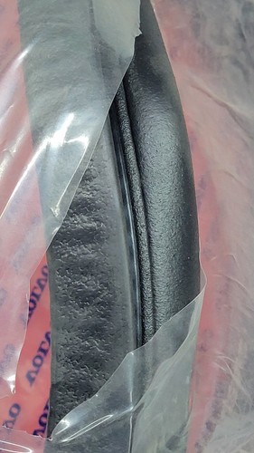 3175029 GENUINE VOLVO OEM DOOR SEAL NOS | eBay