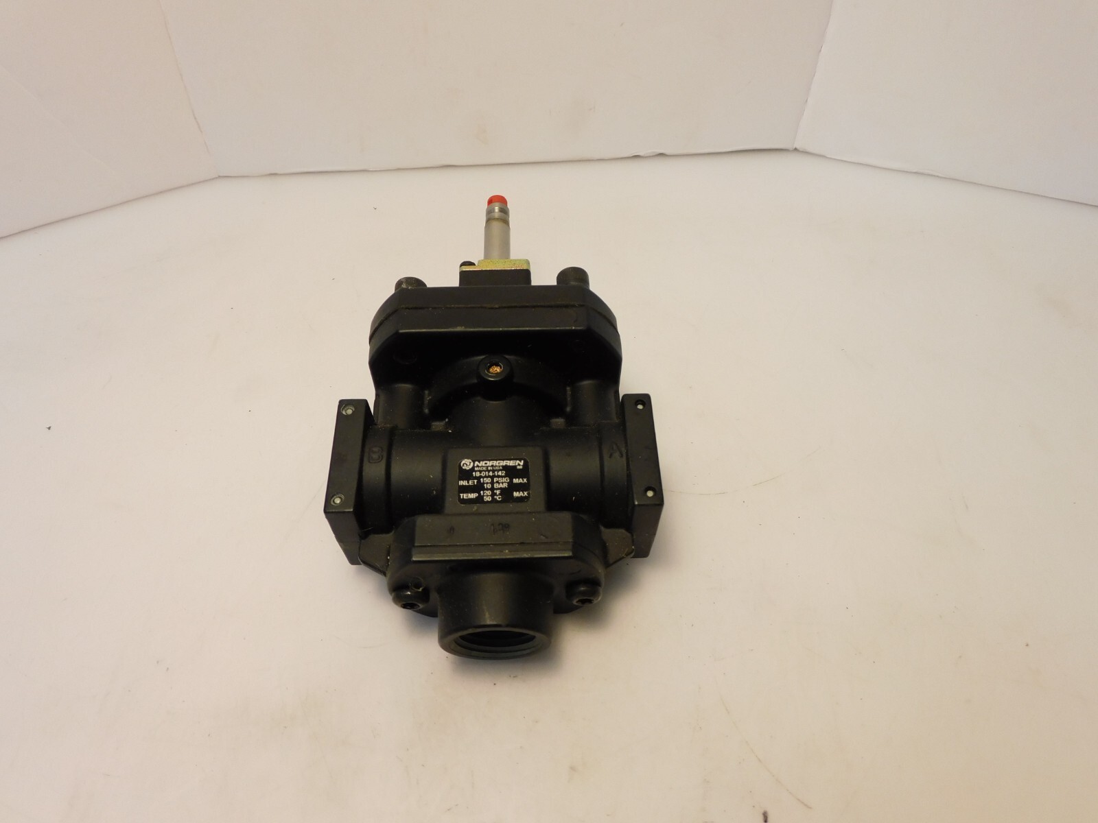 NORGREN 18-014-142 SOLENOID POPPET VALVE 3/8" & 1/2" NPT 150PSIG 110 ...