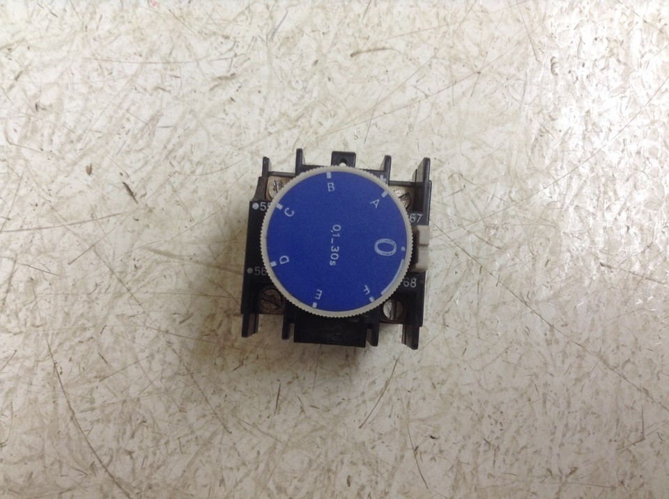 Schneider Telemecanique LA2-D22 Time Delay Block 0.1-30 s LA2-D2 | eBay