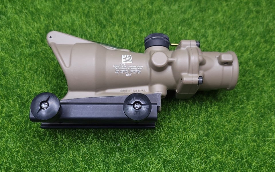 Trijicon 4x32 ACOG Scope Dual Illum Green Chevron w/ TA51 Mount - TA31 ...