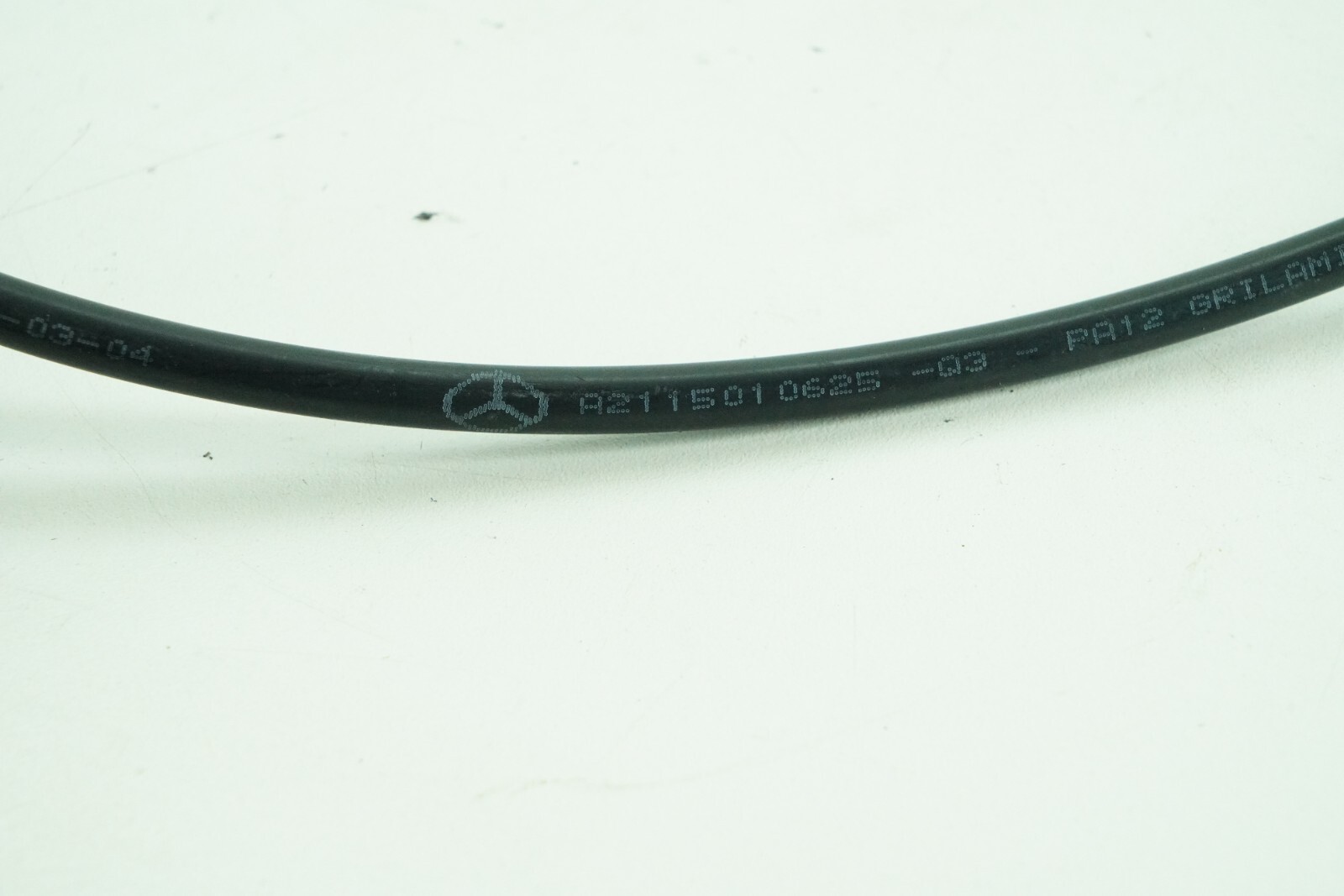 2003-2005 Mercedes E320 Expansion Coolant Tank Hose Breather Pipe ...