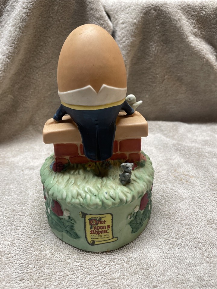 VINTAGE "HUMPTY DUMPTY" MUSIC BOX Plays Humpty Dumpy Tune Original ...