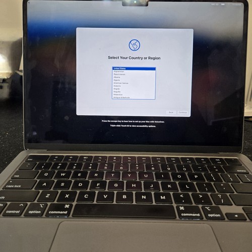 Apple MacBook Air 2022 A2681 13in M2 10 Core GPU 8GB RAM 256GB 1 power ...