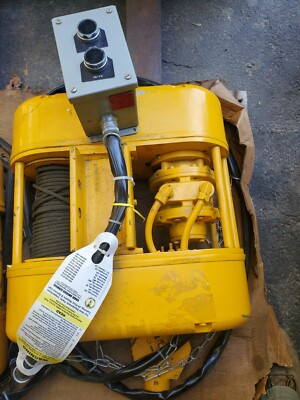 David Round & Sons 1/2 Ton 1000# Air Operated Cable Winch Hoist ...
