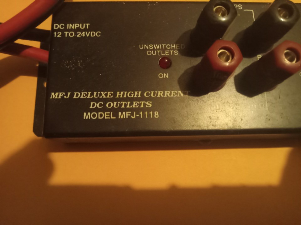 MFJ High Current DC Outlets Model MFJ-1118 | eBay