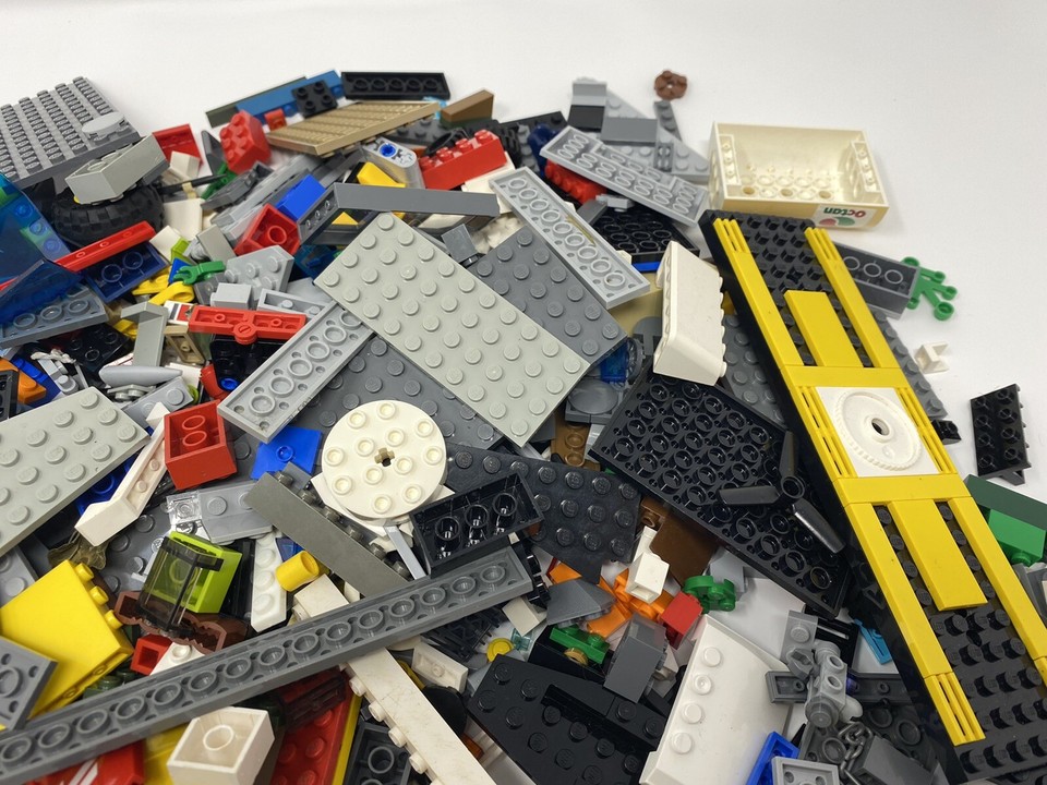 Lego Star Wars Figures x2 & 1 kg kilo Bricks parts Accessories Bundle ...