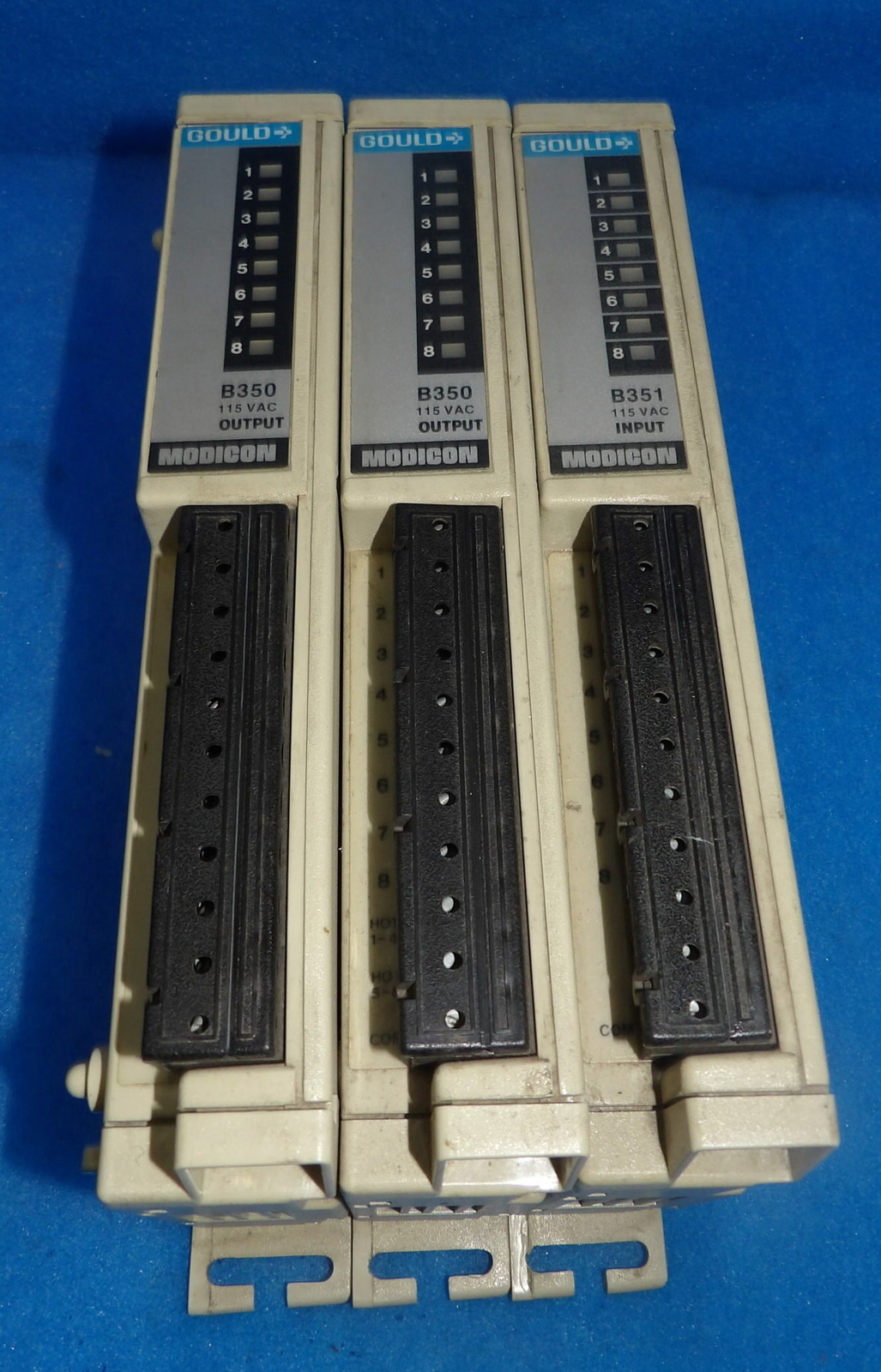 Gould Modicon (2) B350 8 Point Output 115V (1) B351 8 Point Input 115V ...