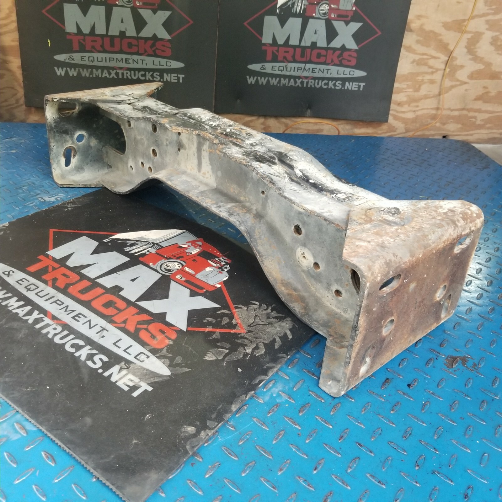 1993 MACK MODEL CH613 DAYCAB / CROSSMEMBER | eBay