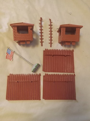 MARX FORT APACHE 54MM 1960s flagpole Stockade walls blockhouses vgc | eBay