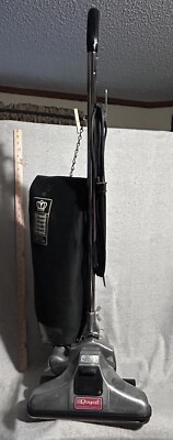 Royal Classic Edition Model 4000/89130 Commercial Quality Upright ...