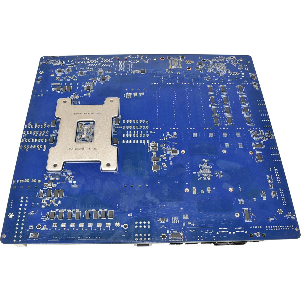 Gigabyte MC62-G40 Mainboard sWRX8 Socket for AMD Ryzen Threadripper PRO ...