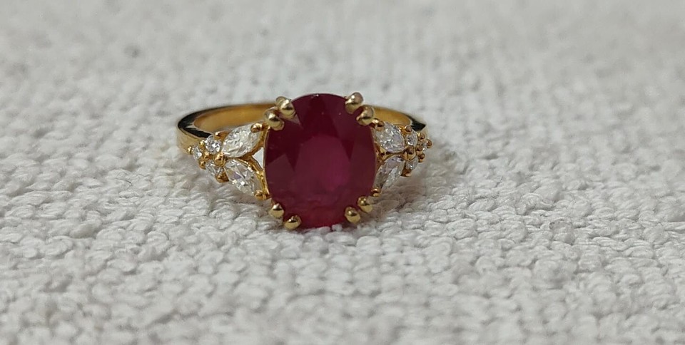 3.70 Carats Natural Red Ruby and Diamonds Women Ring 14k Yellow Gold ...