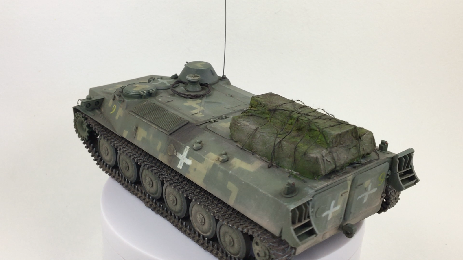 Built 1/35 Scale Tank MT-LB Ukrainian Army SKIF, Tank Model, Russo ...