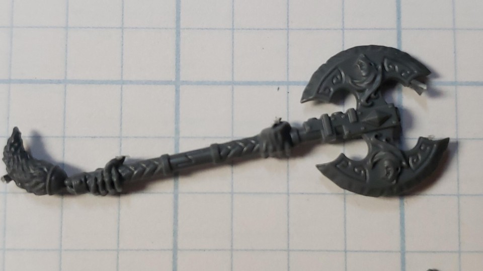 Warhammer 40k Space Wolves Bits Wulfen Engraved Great Frost Axe w Arms ...