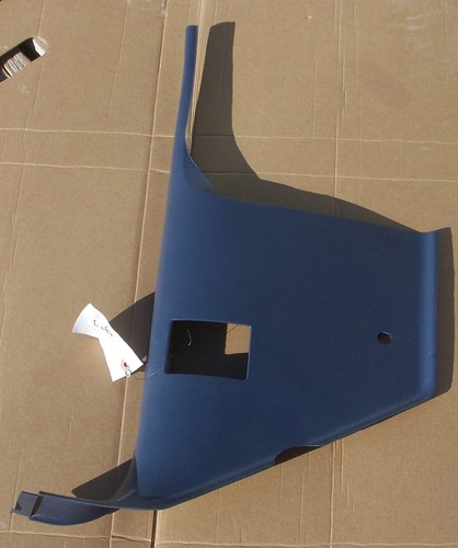 87 - 91 FORD F150 F250 F350 BRONCO FRONT DRIVER SIDE KICK PANEL BLUE ...