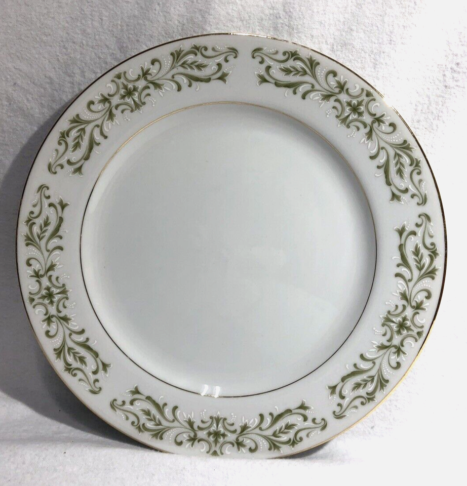 Allegro Fine China Of Japan Green White Plates Bowls Cups Gold Trim 38 ...