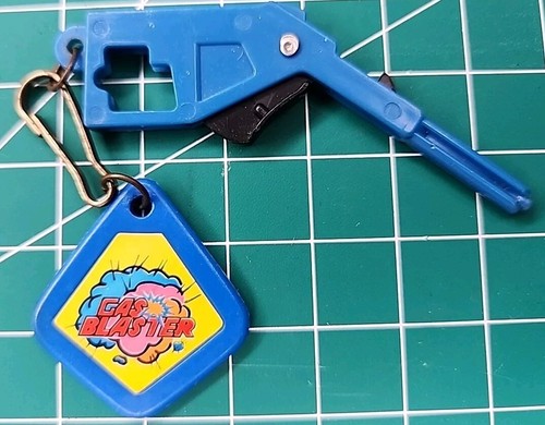 Zee Gas Blasters red 1982 key. 1:64. Diecast. | eBay