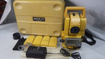 Total Stations & Accessories - Topcon Gpt-3005W
