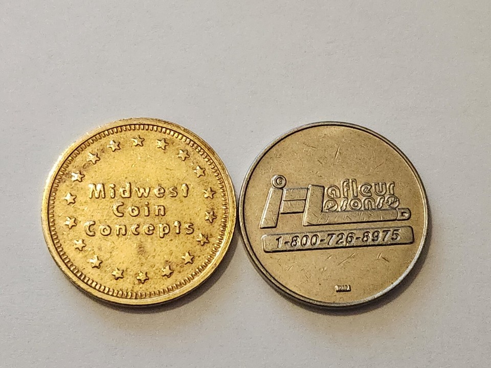 Space Aliens Grill & Bar Game Tokens - 2 Tones & Styles | eBay