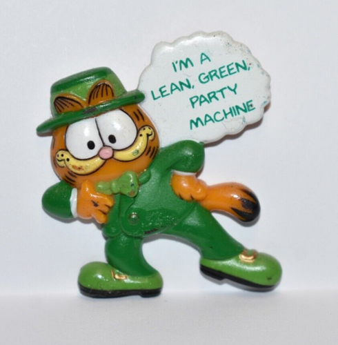 vtg 70s Garfield Leprechaun plastic Fridge Magnet I'm a lean green ...