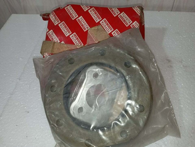 TOYOTA OEM Trunnion Seal Kit 04434-60012 04434-60015 Land Cruiser ...