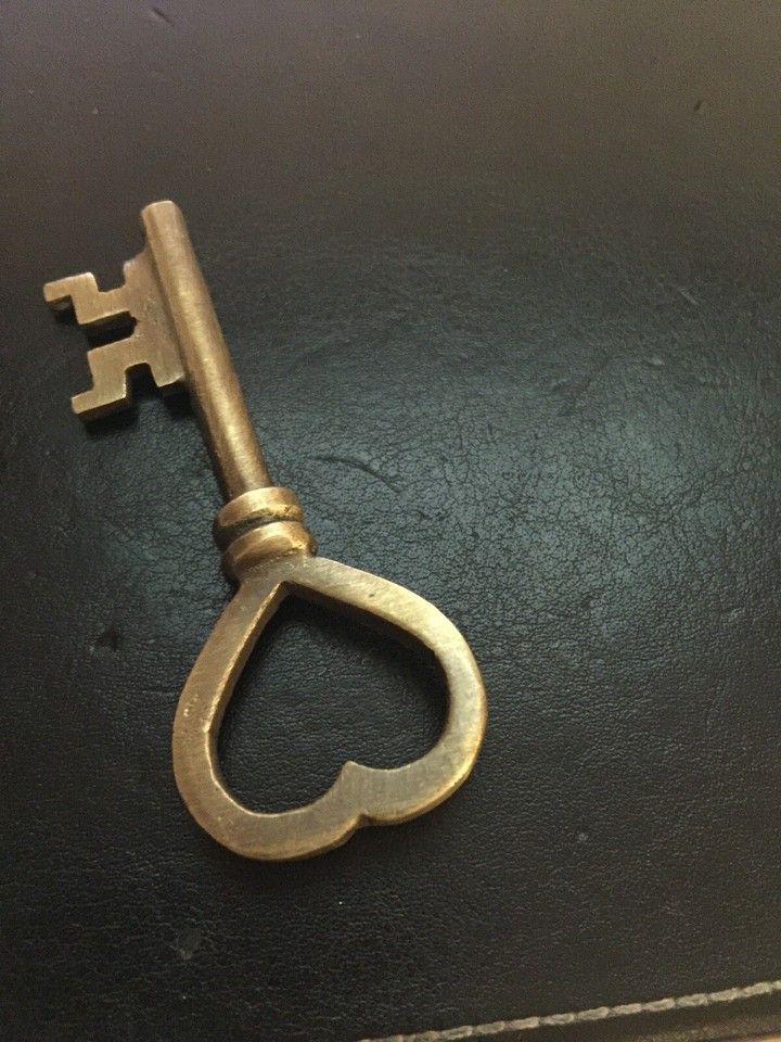 Victorian Heart Key Patina Brass Castle Skeleton Collector GIFT ...