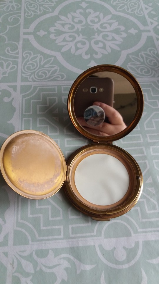 Stratton Green And Gold Powder Compact. | eBay UK