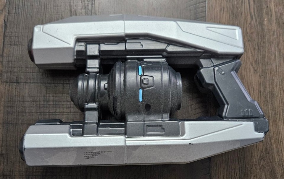 Halo - Forerunner Blaster Costume Prop Replica (Disguise, 2020) Cosplay ...