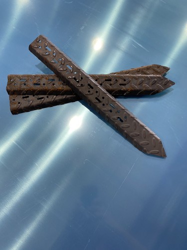 Metal Stakes - Steel - Concrete Forming Stakes - Lot of 25 | eBay