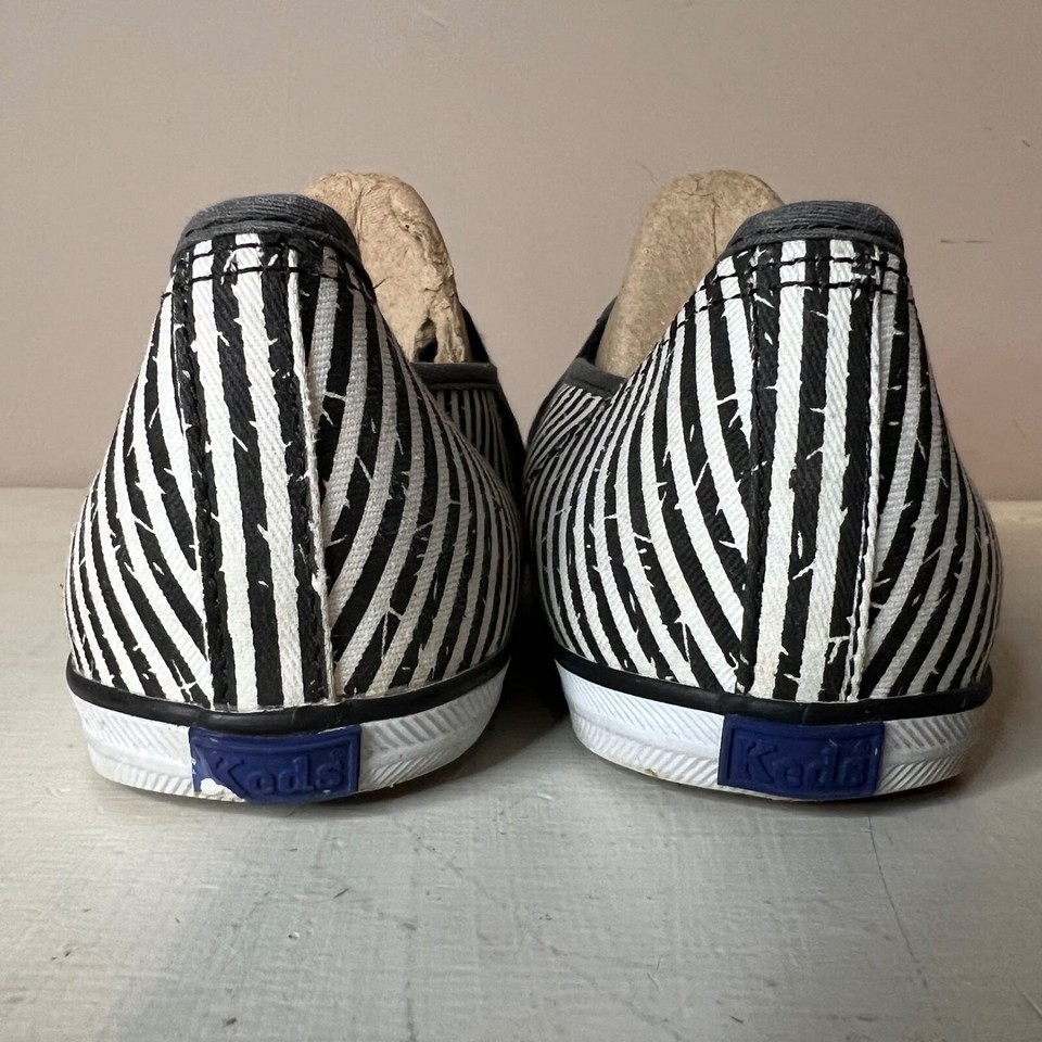 Disney Keds Mickey Mouse Stripe Slip On Sneakers Flats Canvas Womens 10 | eBay